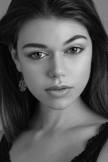 Women | Suprise Model Management