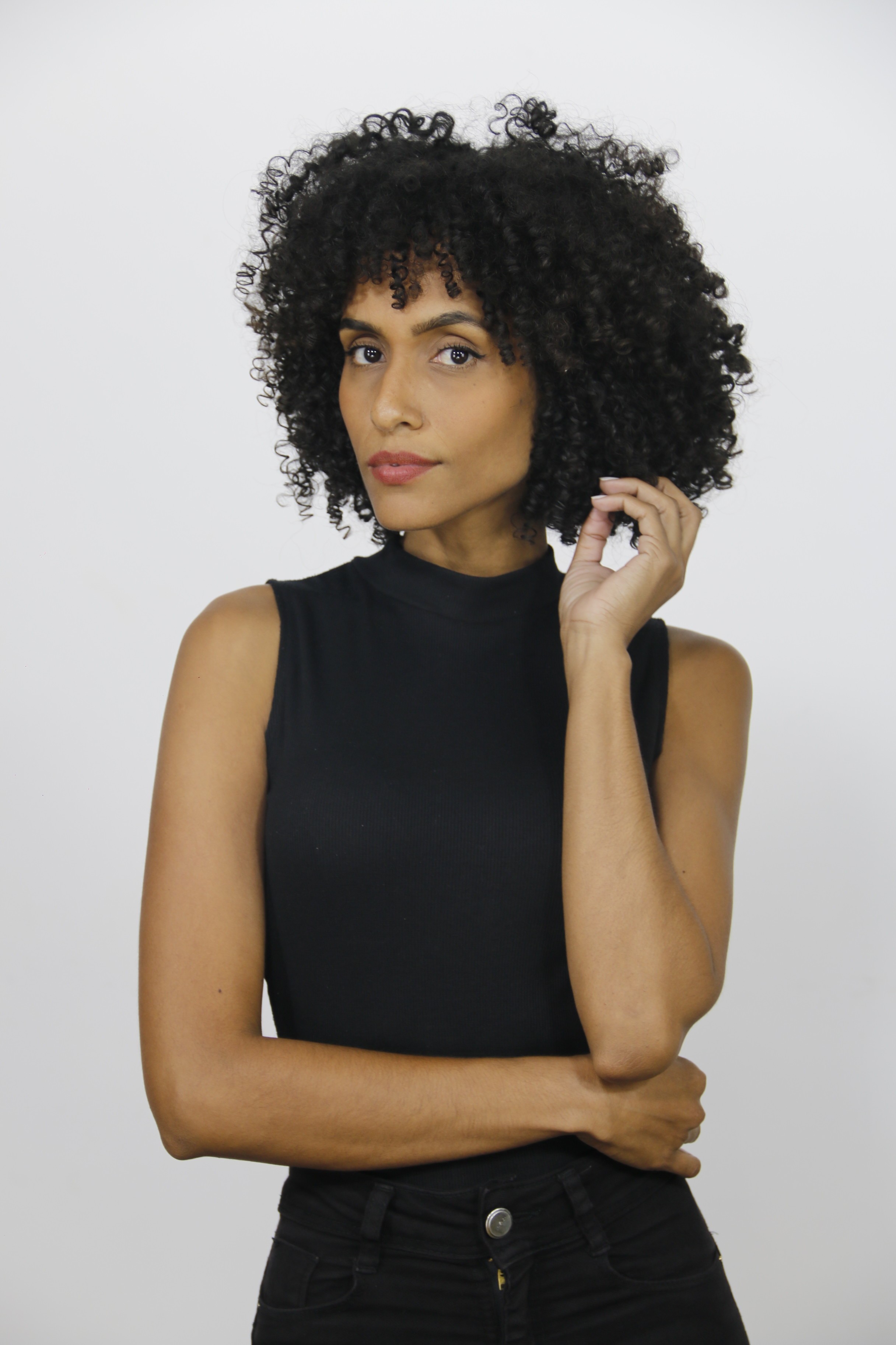 Anna Paula Barros | MODELOS | Agência BASE | Atores e Modelos