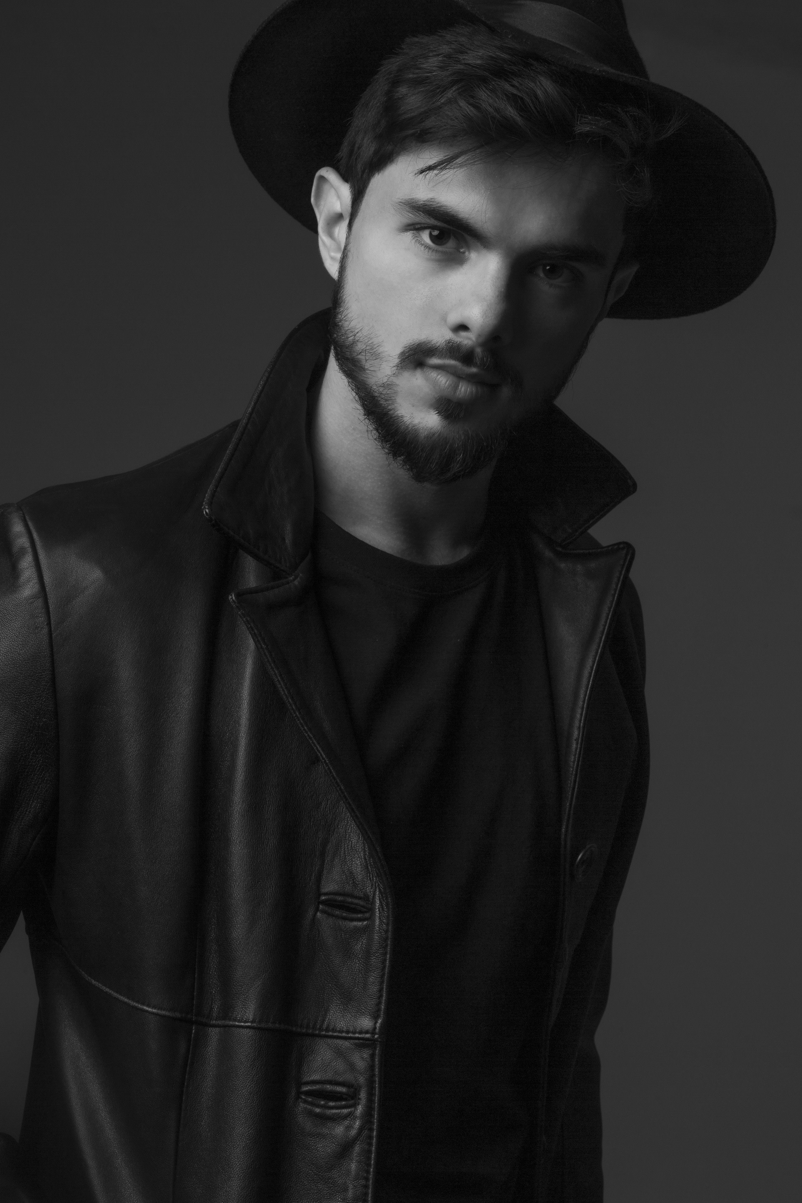 Augusto Paes | MODELOS | Agência BASE | Atores e Modelos