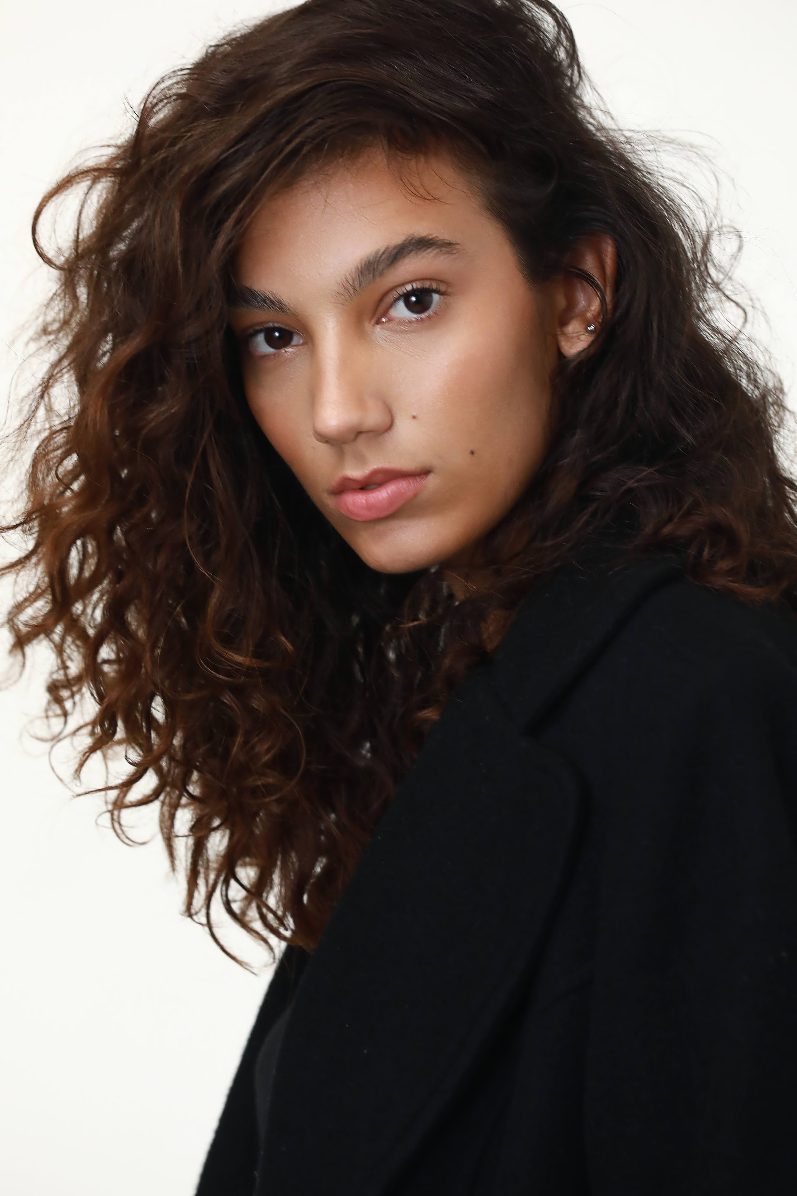 Modelo • Clara Pinhata • Another Agency