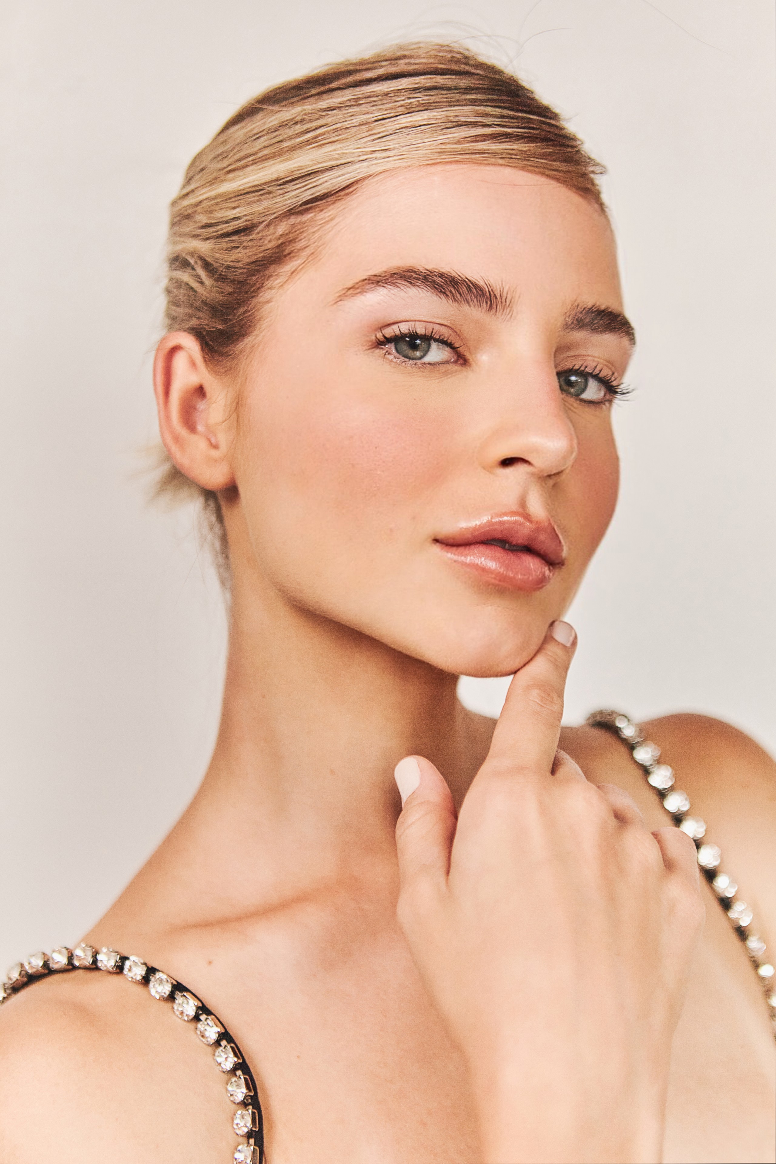 Modelo • Isabelle Menard • Another Agency