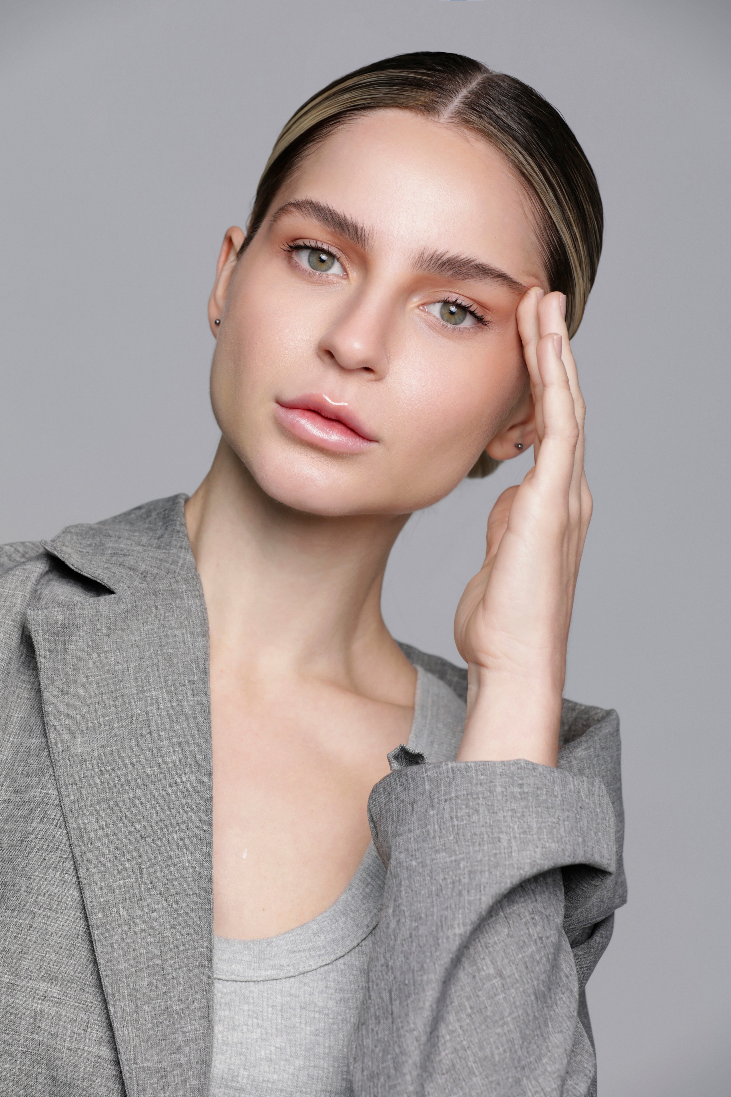 Modelo • Isabelle Menard • Another Agency