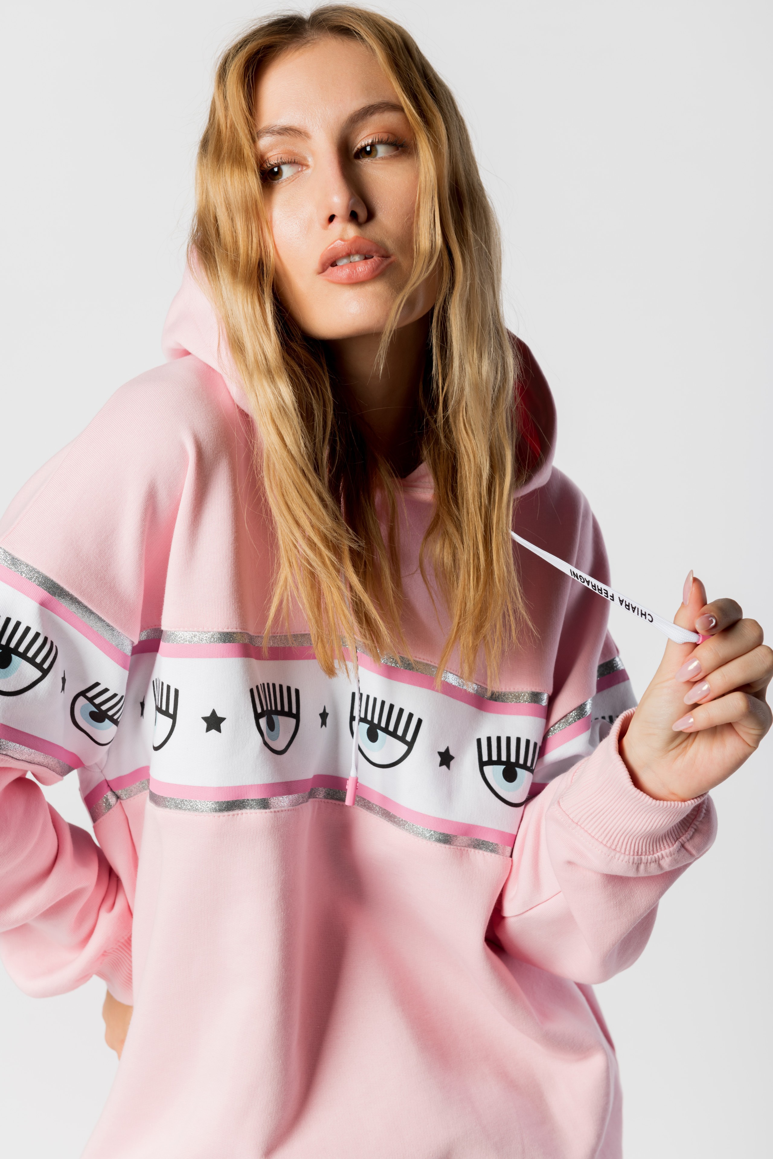 VALERIA | Suprise Model Management